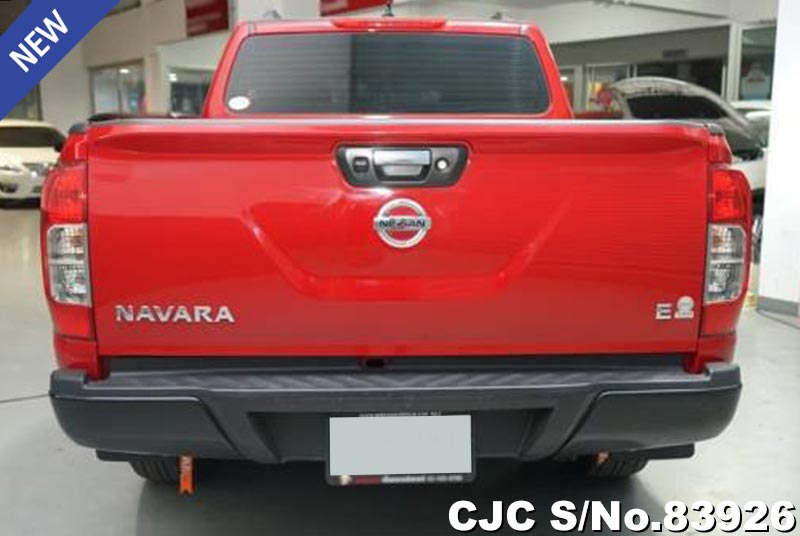 Used Nissan Navara Red MT 2018 2.5L Diesel for Sale | Single and Double ...